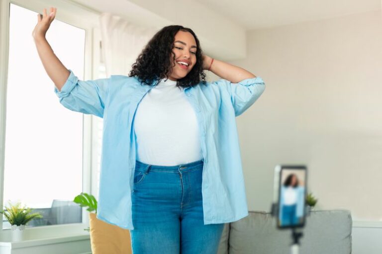 J’ai testé Wooplus, l’application de rencontre pour femmes rondes ...
